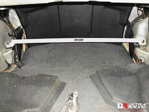 Mercedes-Benz W202 - Rear Strut Bar / Rear Tower Bar | Ultra Racing ...