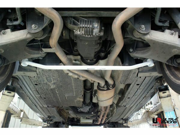 BMW E53 - Rear Lower Bar / Rear Member Brace | Ultra Racing Malaysia